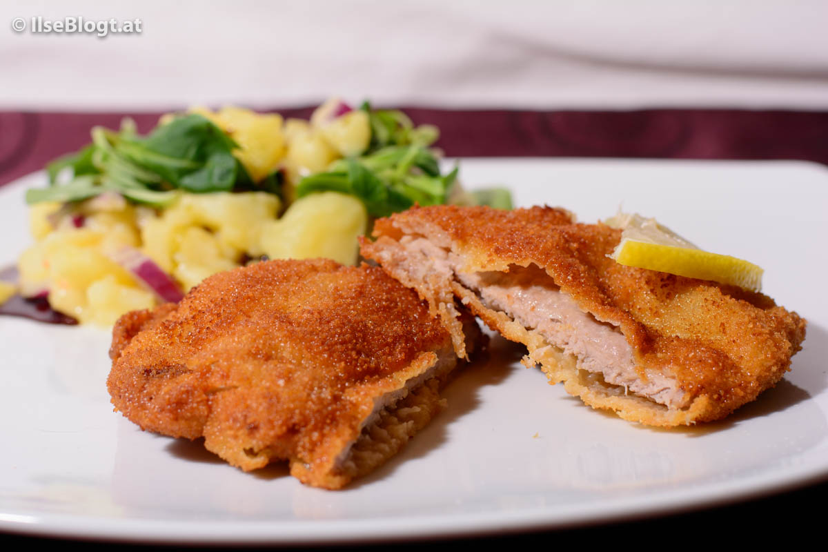 Echtes Wiener Schnitzel vom Kalb mit Kartoffelsalat - Ilse Blogt